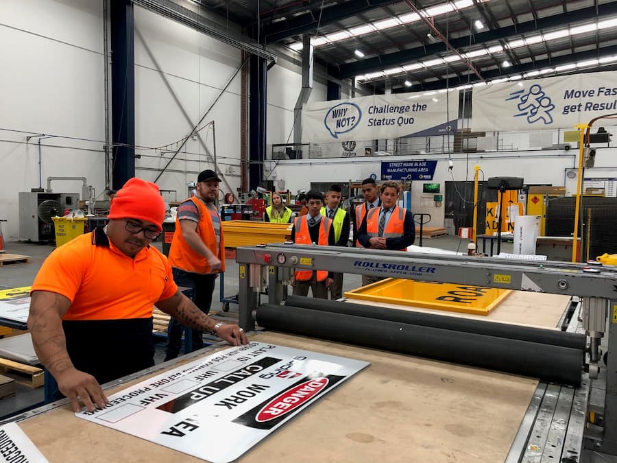 Students get hands-on experience at Industry Immersion Days | Jaybro - Blog